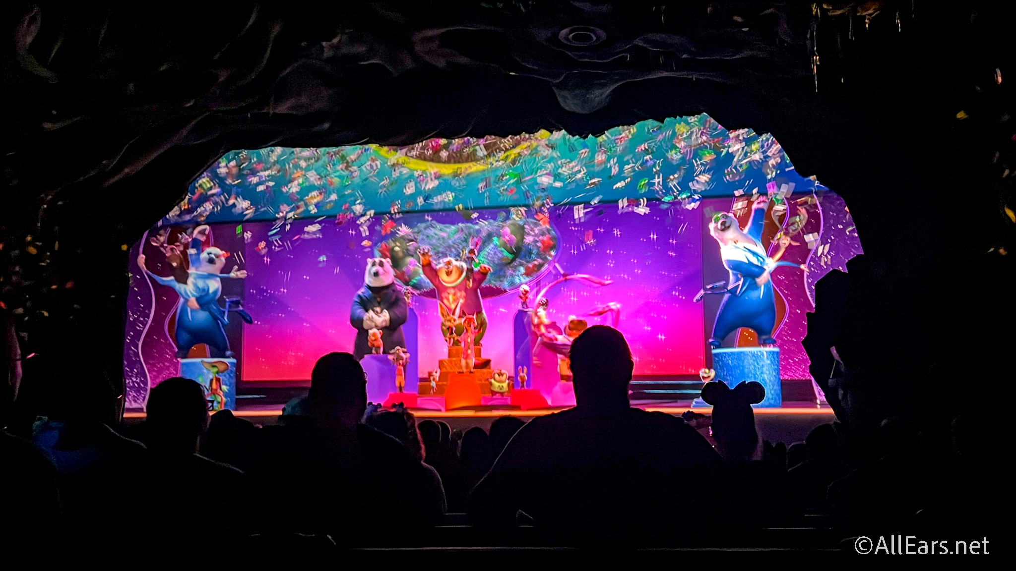 BREAKING: FIRST FULL LOOK Inside the New Zootopia Attraction in Disney ...
