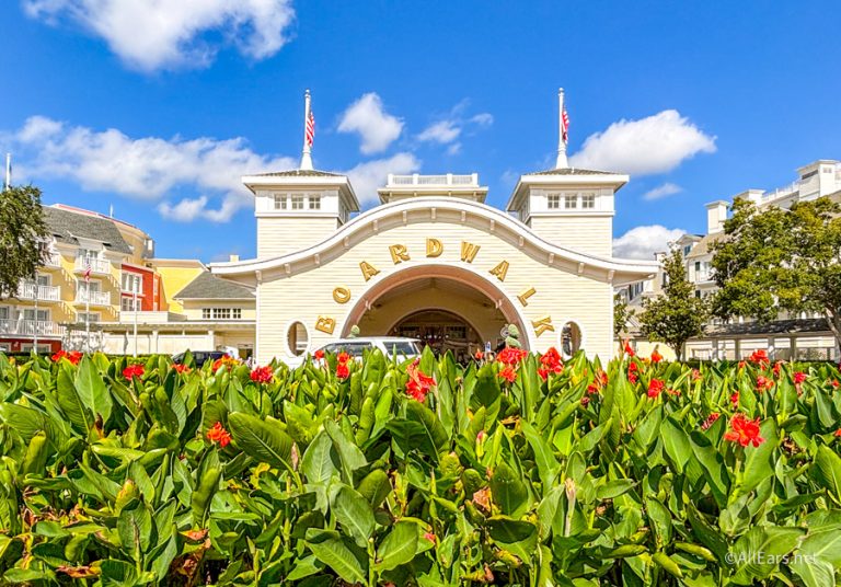 Disney World Announces EXCLUSIVE Hotel Discount for Visa Cardmembers ...