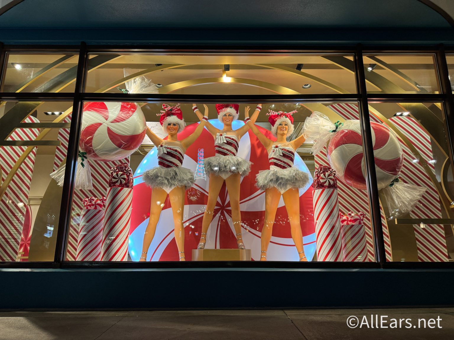 Hollywood Studios Brought Back a Nostalgic Piece of Disney History, and ...