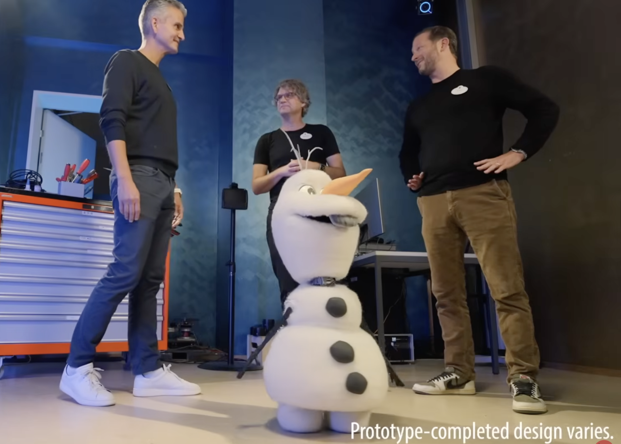 NEW Walking Olaf Animatronic Coming to Disney Parks - AllEars.Net