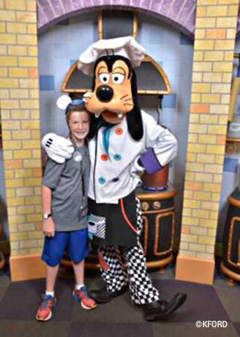 An Exclusive Halloween Experience Is Coming to Goofy's Kitchen ...