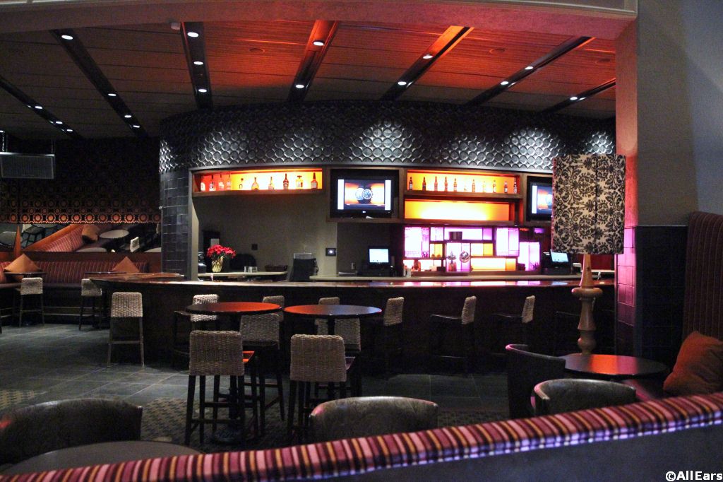Interior Pictures of Rix Lounge in Walt Disney World - AllEars.Net