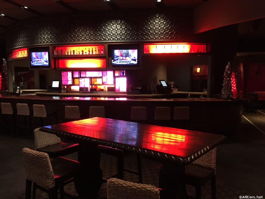Interior Pictures of Rix Lounge in Walt Disney World - AllEars.Net