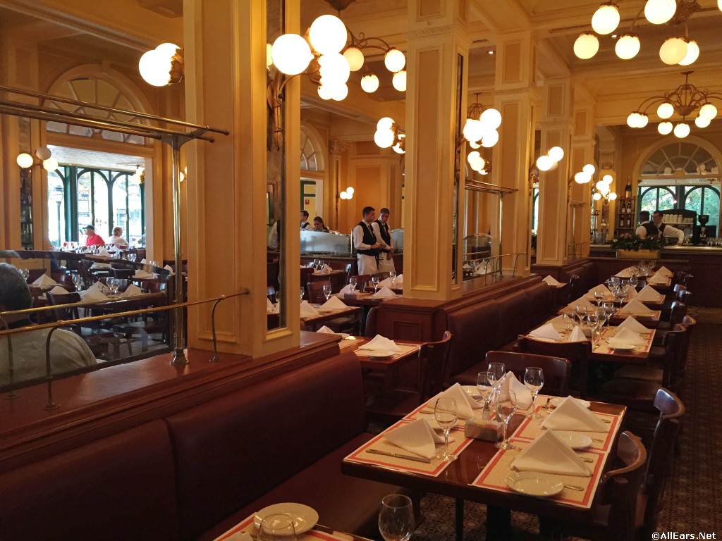 Interior Pictures of Chefs de France in Walt Disney World - AllEars.Net