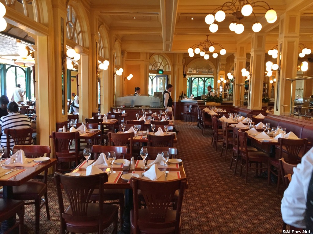 Interior Pictures of Chefs de France in Walt Disney World - AllEars.Net