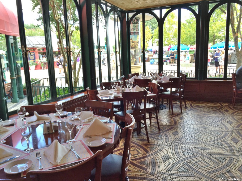 Interior Pictures of Chefs de France in Walt Disney World - AllEars.Net