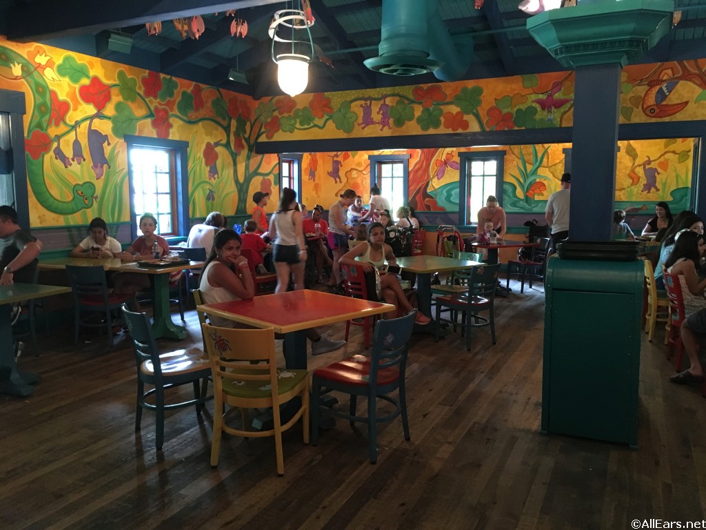 Interior Pictures of Pizzafari in Walt Disney World - AllEars.Net